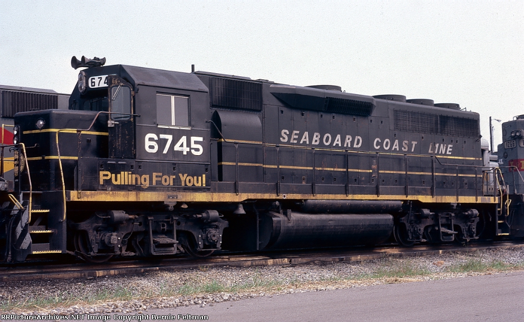 Seaboard System GP40 #6745, one of 70 GP40's built for Seaboard Coast Line from 1969 to 1971,